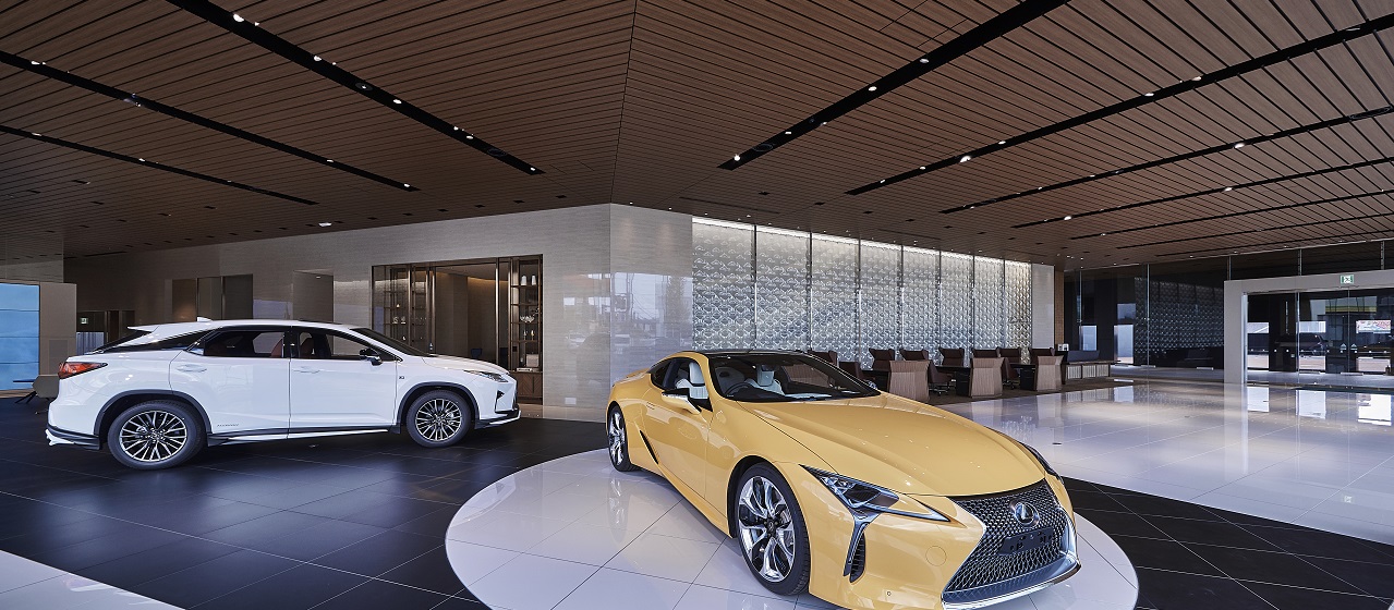 Lexus Kumamoto Minami | PROJECTS | ENDO Lighting